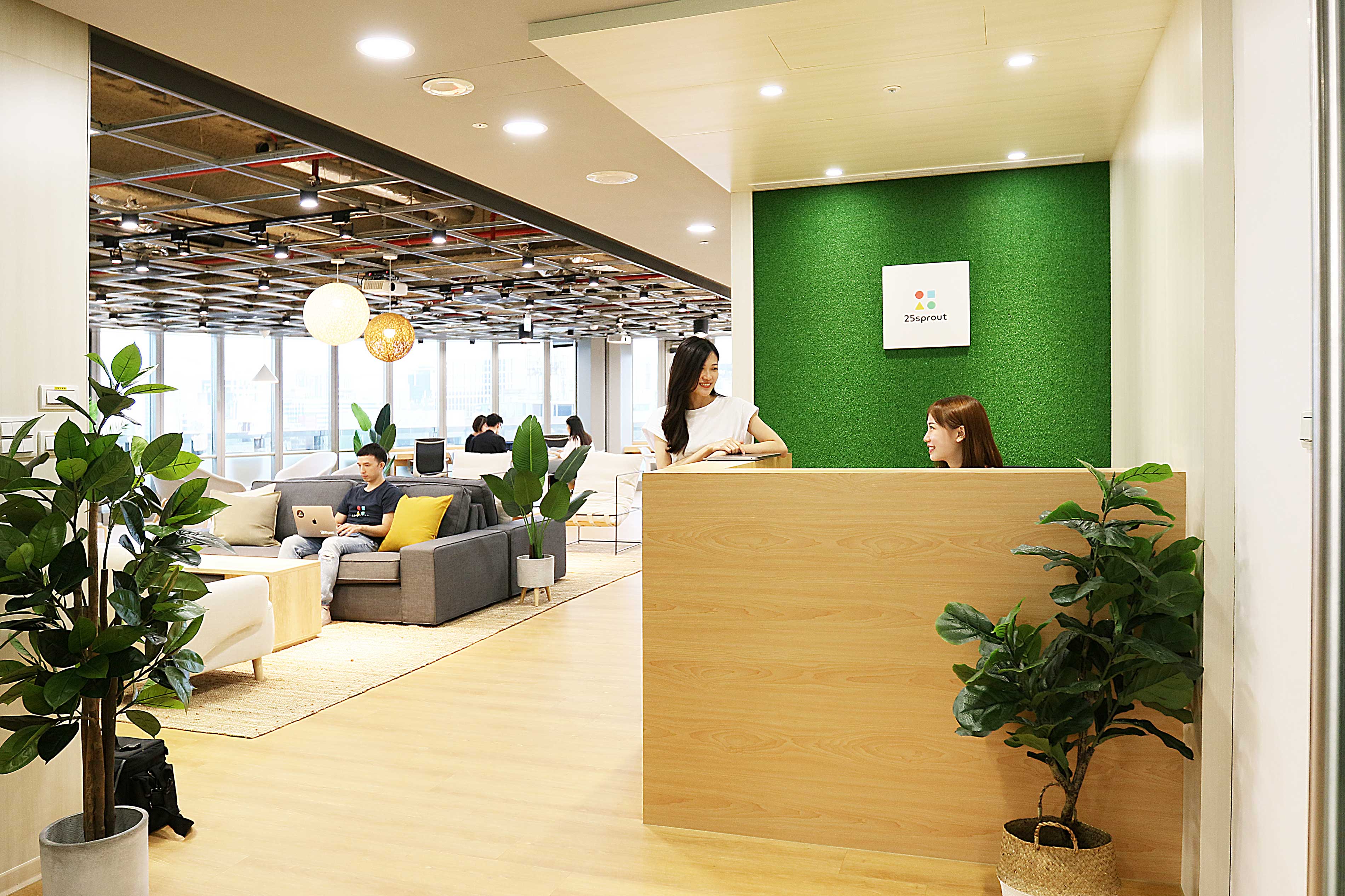 About Us | SurveyCake