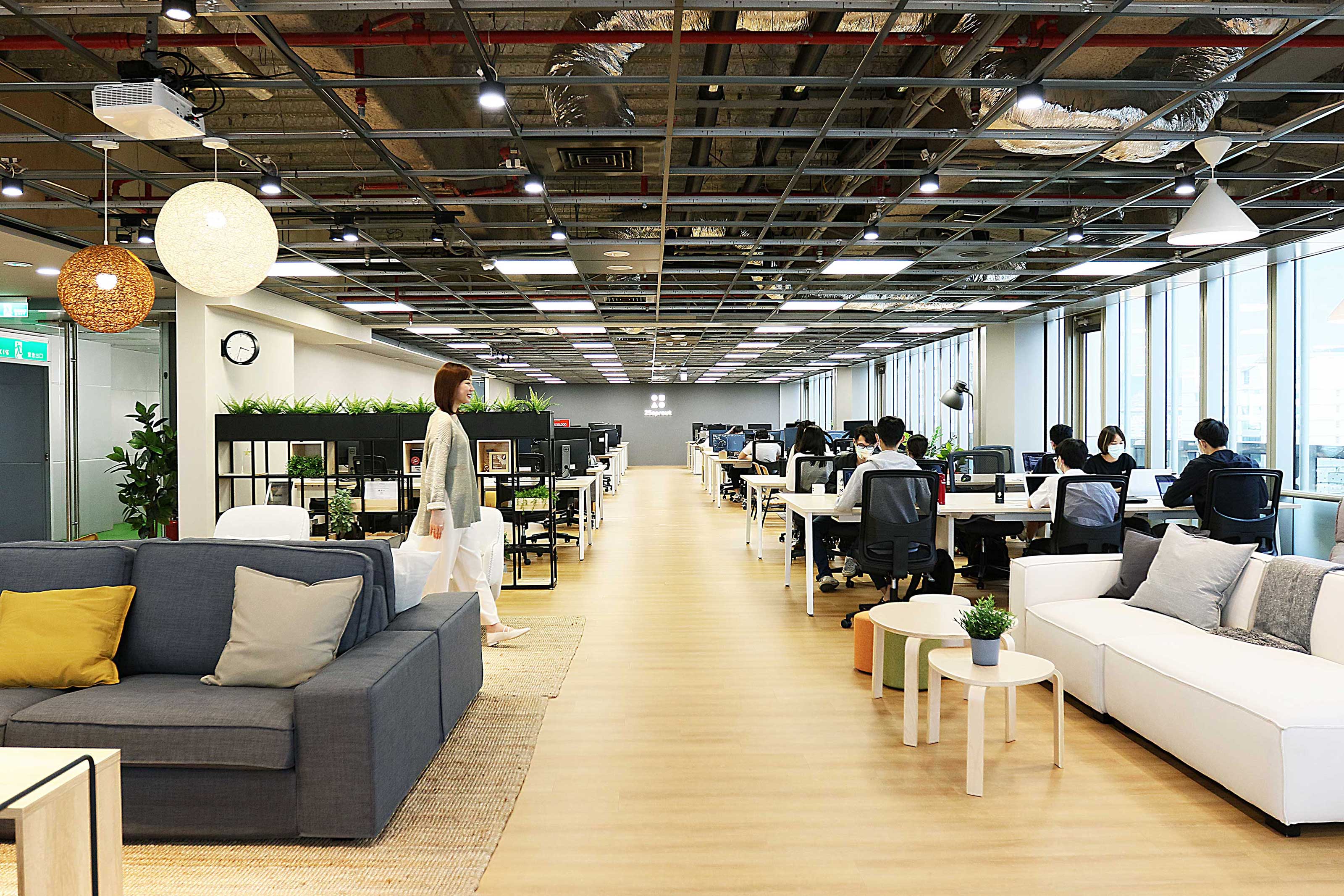 About Us | SurveyCake